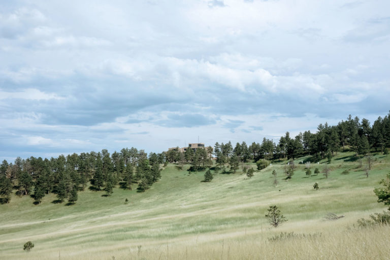 Timeless Modern: The I.M. Pei Mesa Lab - Boulder, CO — Vera Iconica ...
