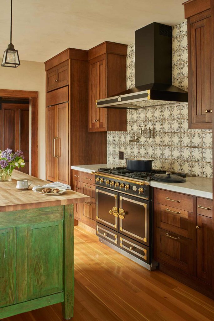 A Guide to Rustic Architecture | Vera Iconica Architecture